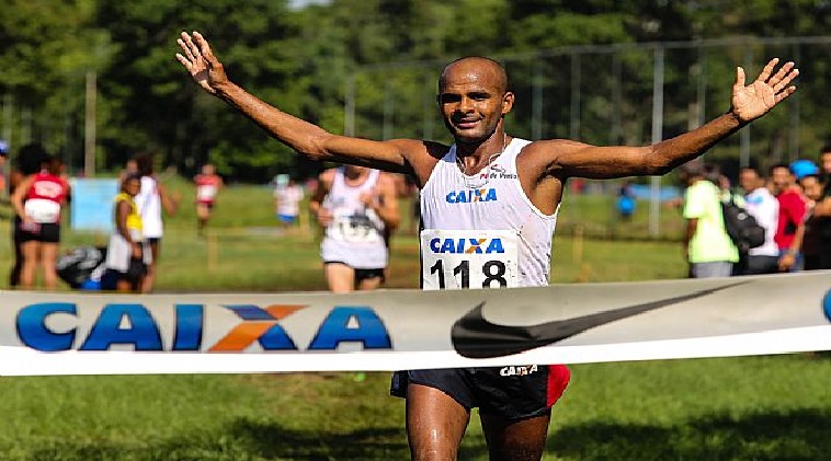 Atleta da Pé de Vento/Caixa vence Copa Brasil de cross country · AeP